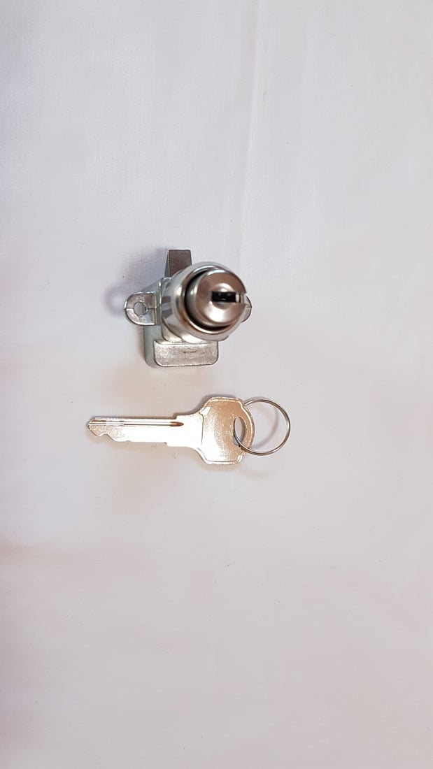 62-76 Console & Glove Box Lock with Key